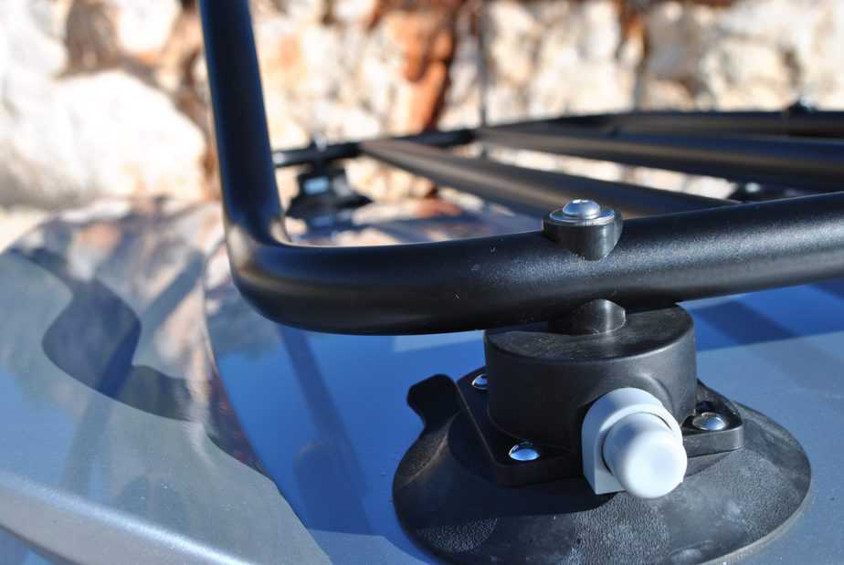 close of a black revo rack black - Convertible Luggage Racks,Boot Racks ...