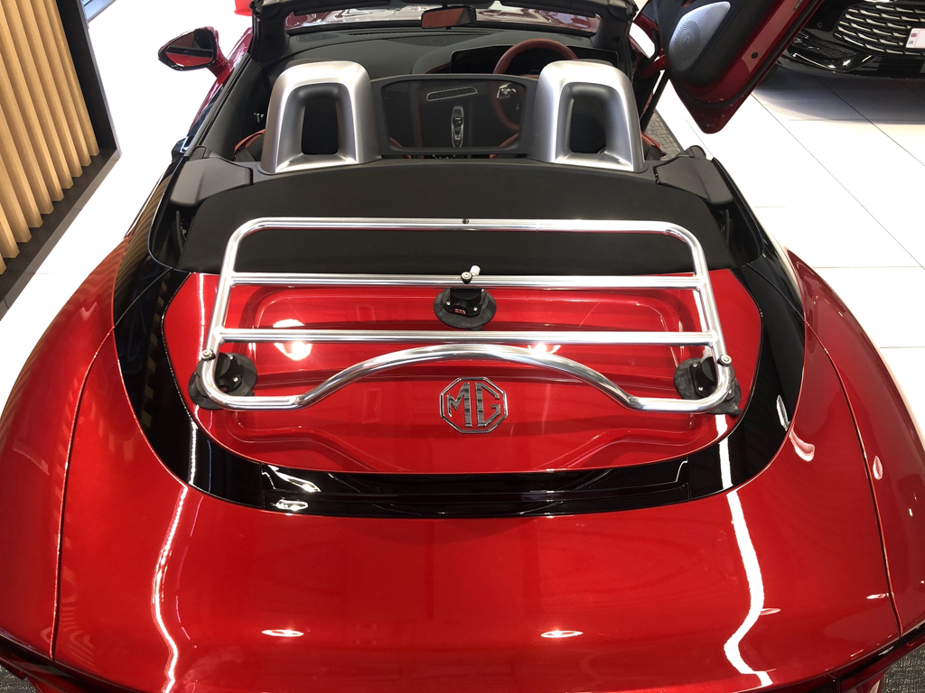 MG Cyberster boot Rack.004 - Convertible Luggage Racks,Boot Racks,Porte ...